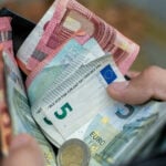 Άδεια στις εργαζόμενες και για γυναικολογικό έλεγχο